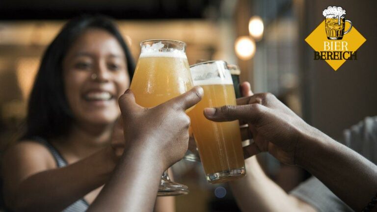 Anstoßen mit Bier: Bedeutung, Geschichte und Rituale im Bierzelt ...